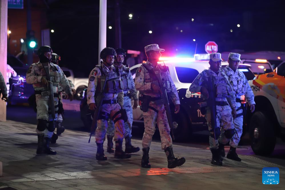 5 dead, 50 injured in Mexico campaign stage collapse | Kazakhstan Today